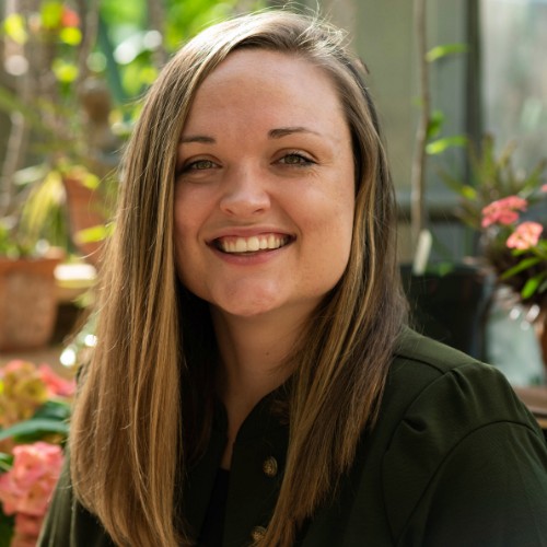 Ellen Headshot - Cultivated Culture